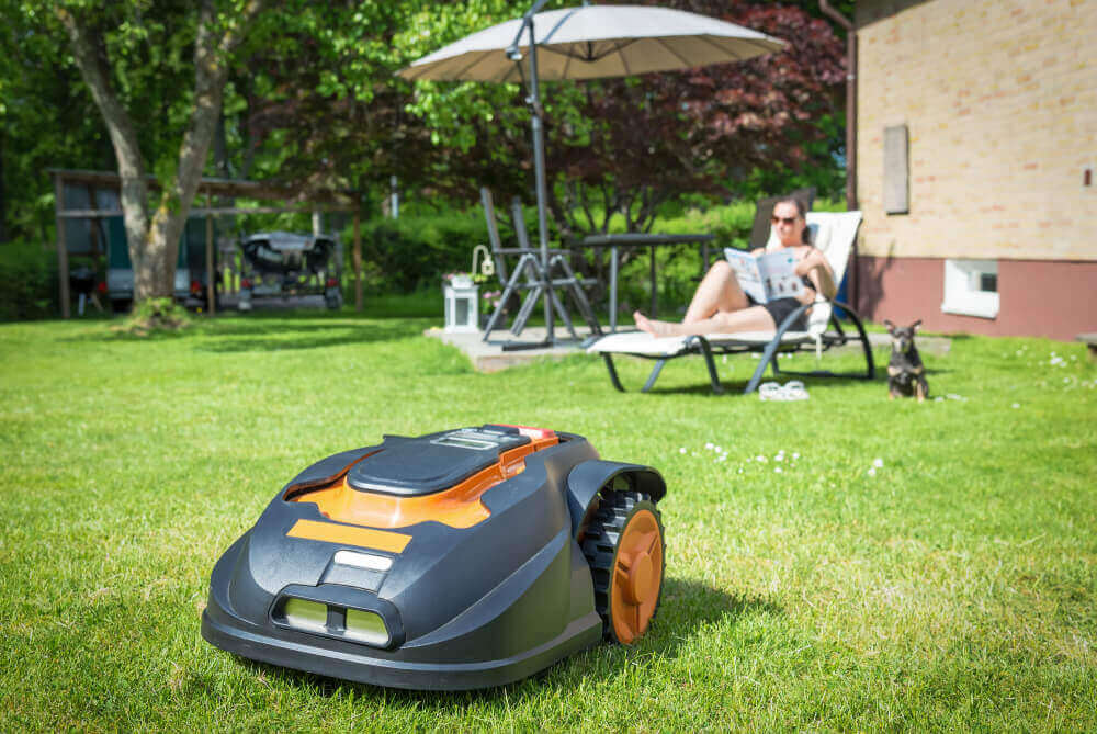 Robotic Lawn Mowers Review | Models & Brands Canstar Blue