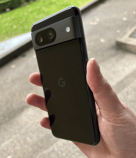 Meet The Google Pixel 8 and Google Pixel 8 Pro | Canstar Blue
